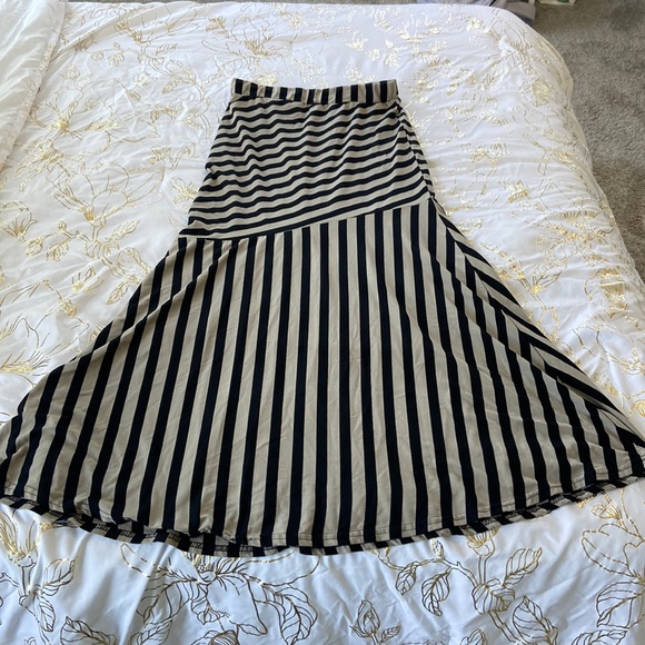 Skirts | Maxi Skirt | Poshmark
